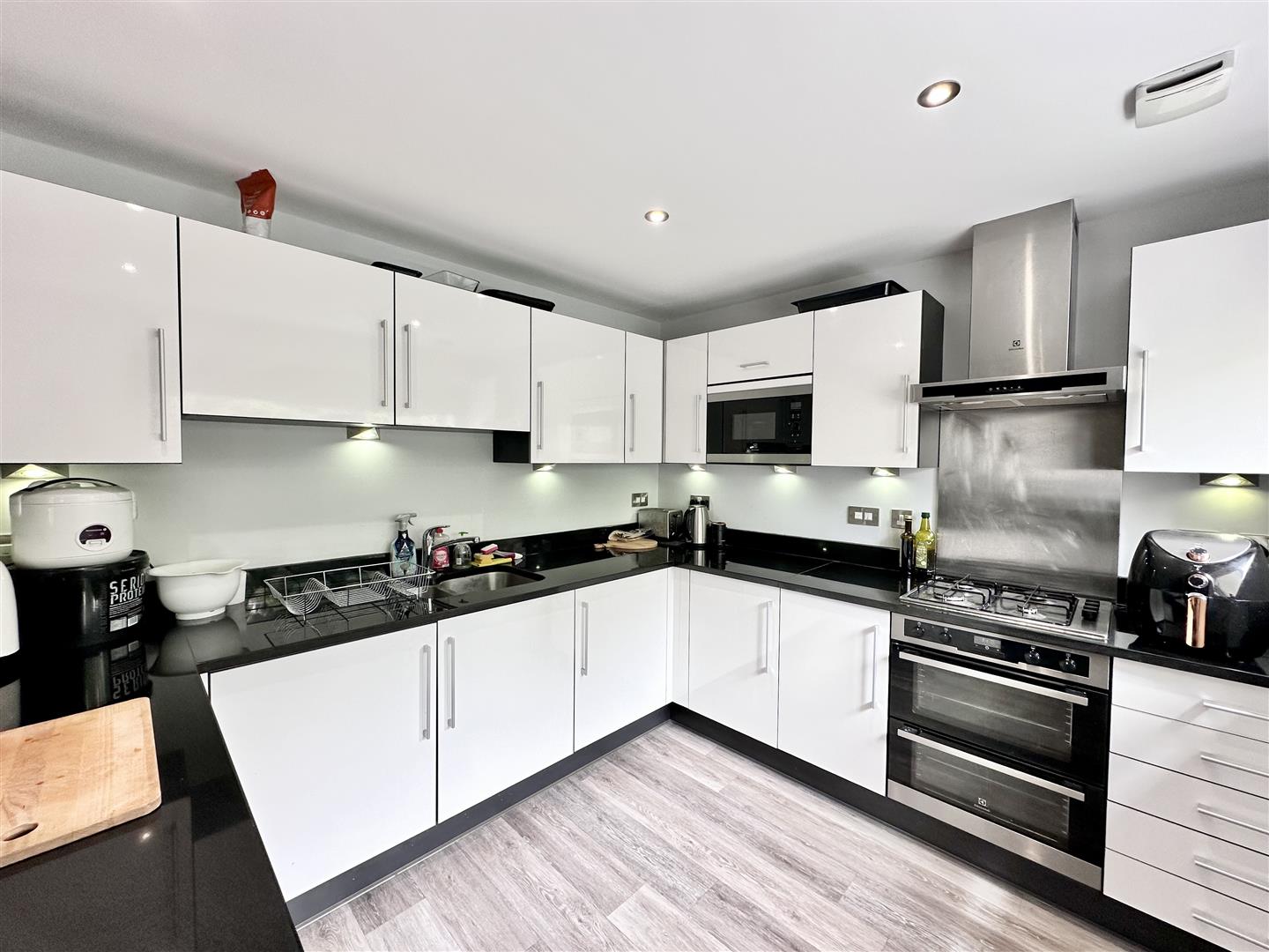 Stickley Court, Faringdon, SN7 - Charles Bartlett
