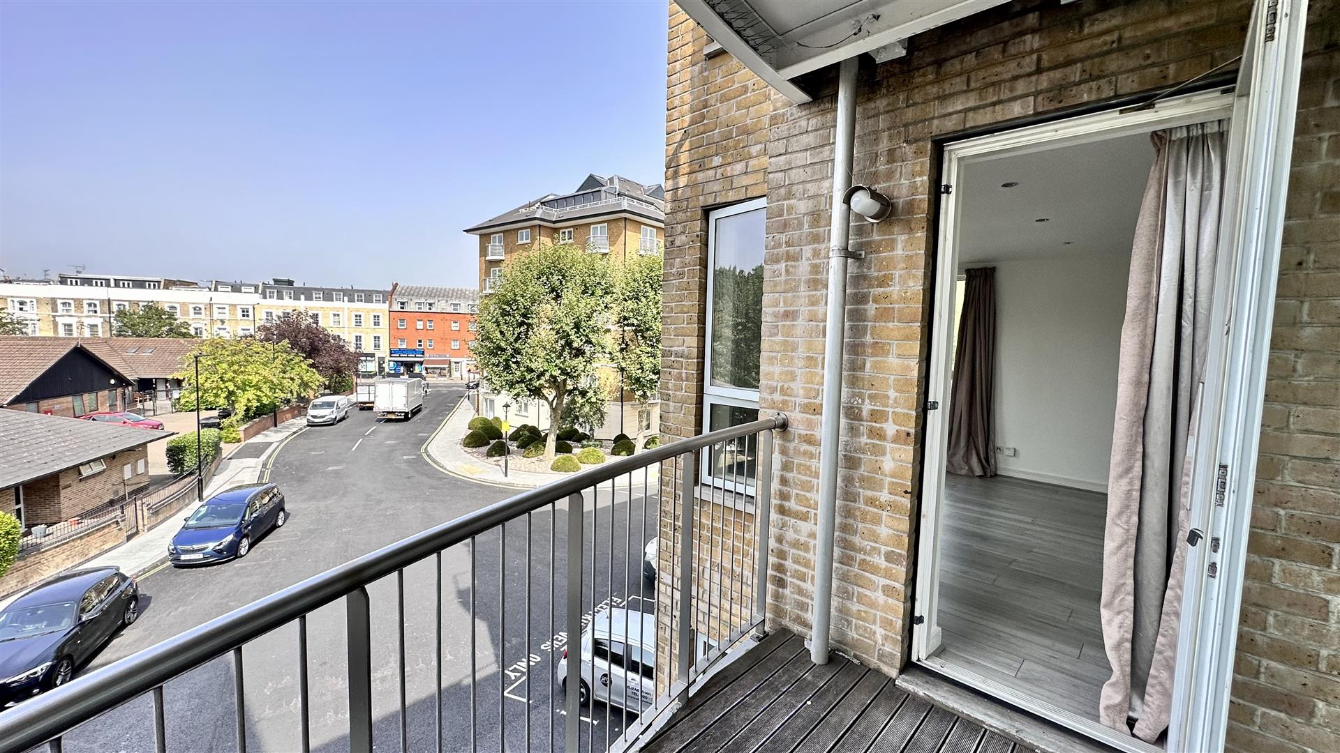 Elmfield Way, London, W9 - Charles Bartlett