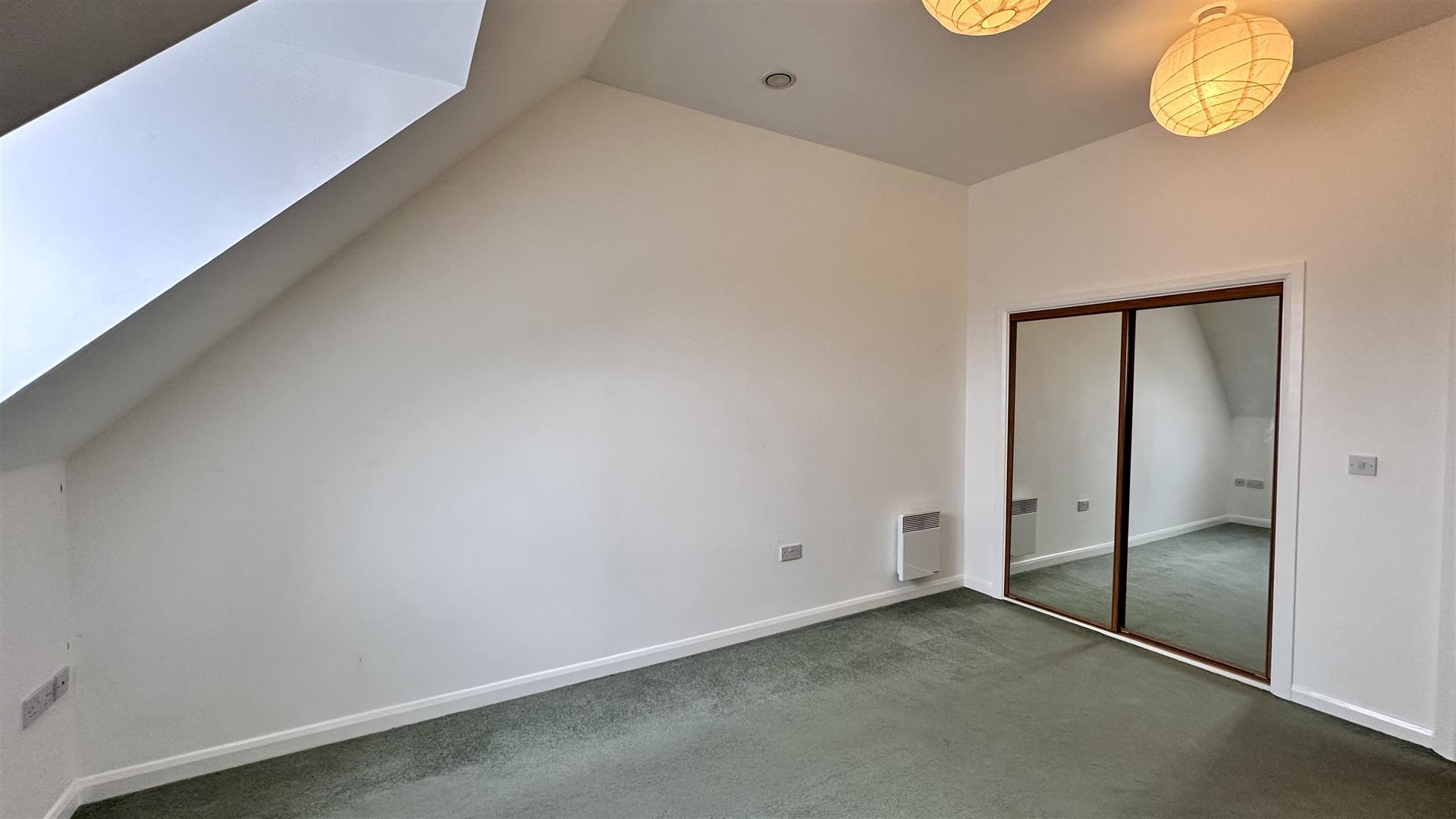 Marriotts Walk, Witney, OX28 6GX - Charles Bartlett