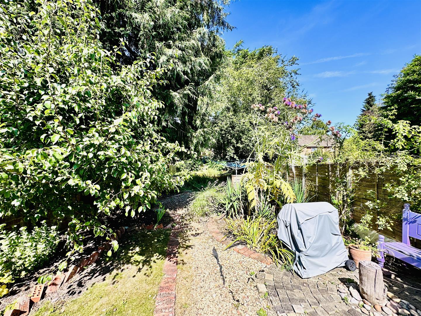 Wallingford Street, Wantage, OX12 - Charles Bartlett