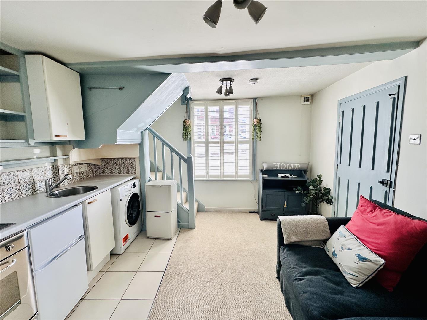 Wallingford Street, Wantage, OX12 - Charles Bartlett